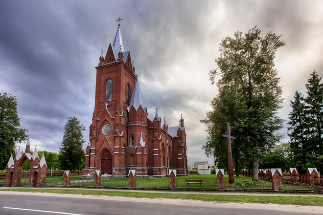 Vidiškių Švč. Mergelės Marijos apsilankymo bažnyčia